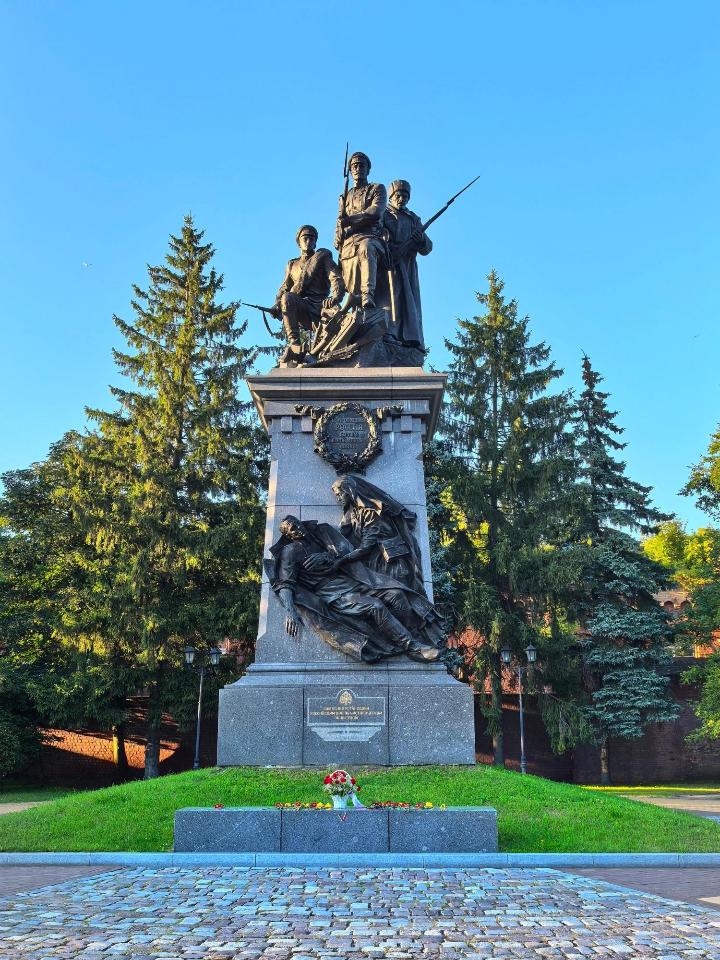 Памятник героям Первой мировой войны в Калининграде: символ единства и памяти — Ольга Асмолова ...