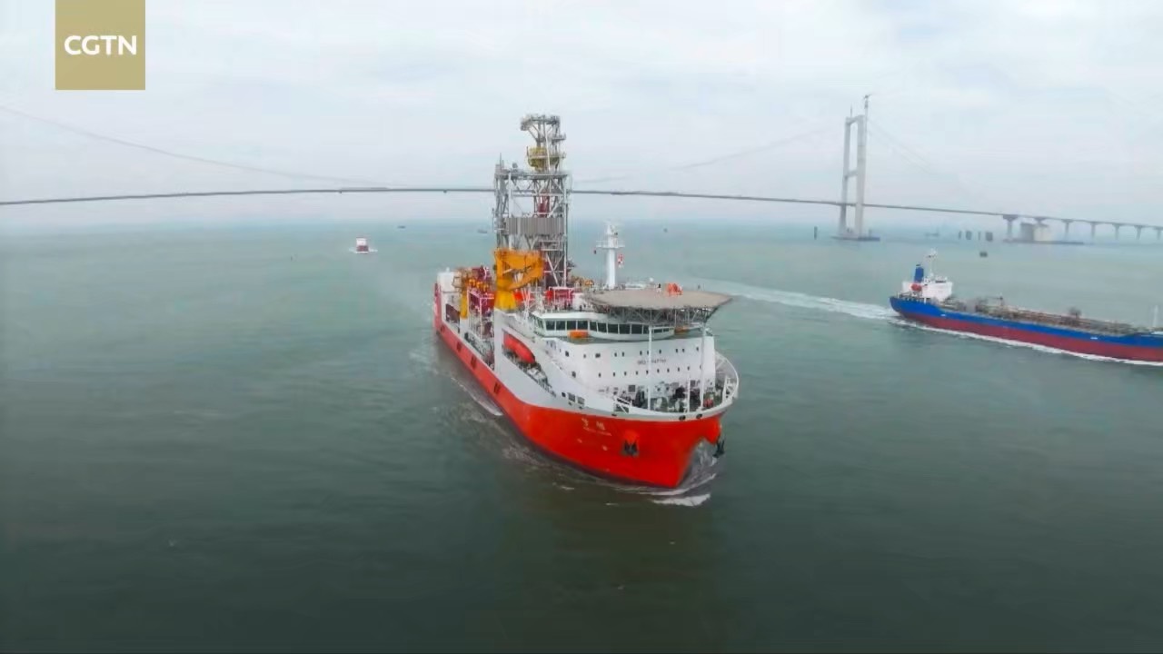 ⚡️ Корабль Meng Xiang - первым в мире пробурит мантию Земли. 🌎⛴️ ...